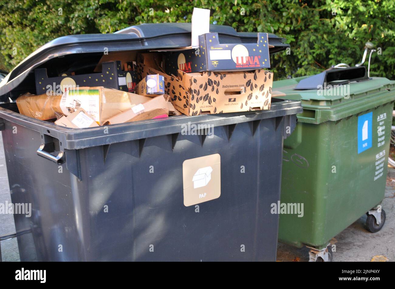 Copenhagen /Denmark/13 August 2022/Pap recycling cointianer full with ...