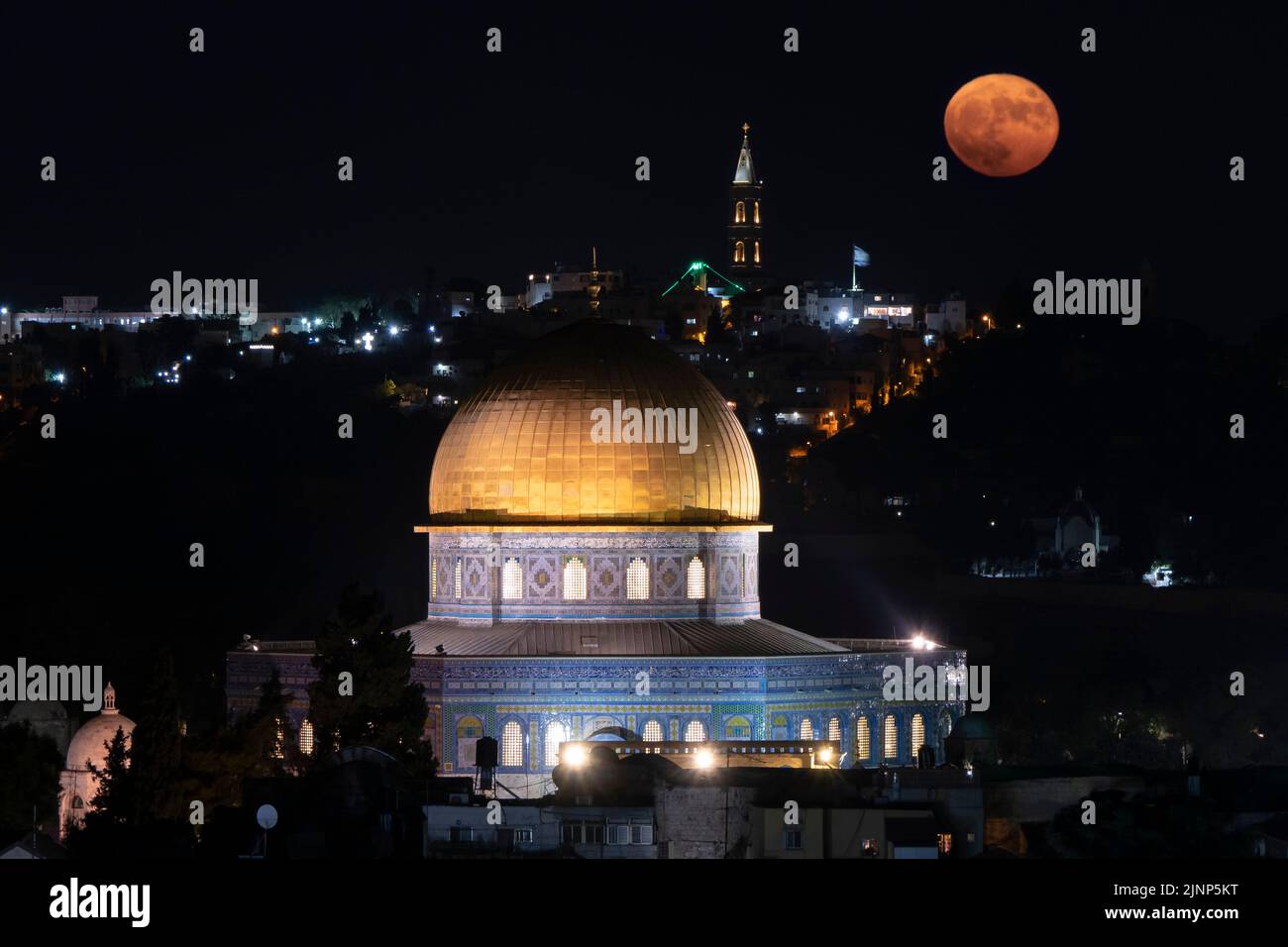 View at night of Dome of the Rock in the Temple Mount known to Muslims ...