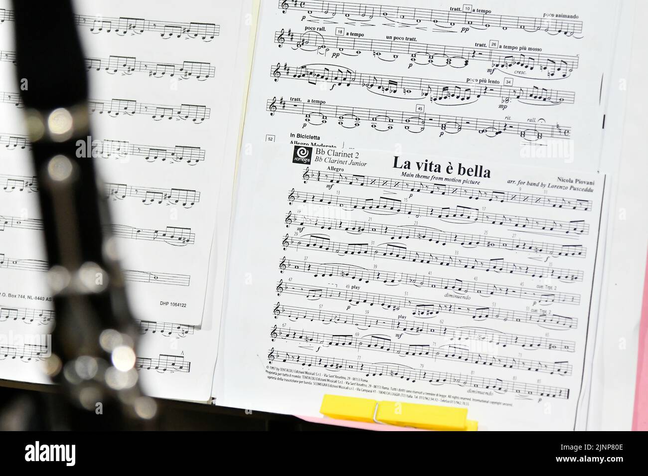 Musical notes musical instruments hi-res stock photography and images ...