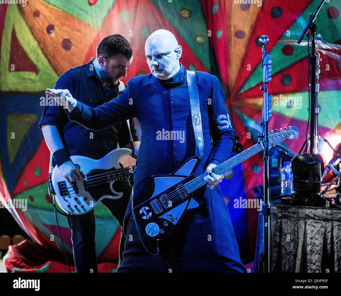 Billy corgan of the smashing pumpkins hi-res stock photography and ...