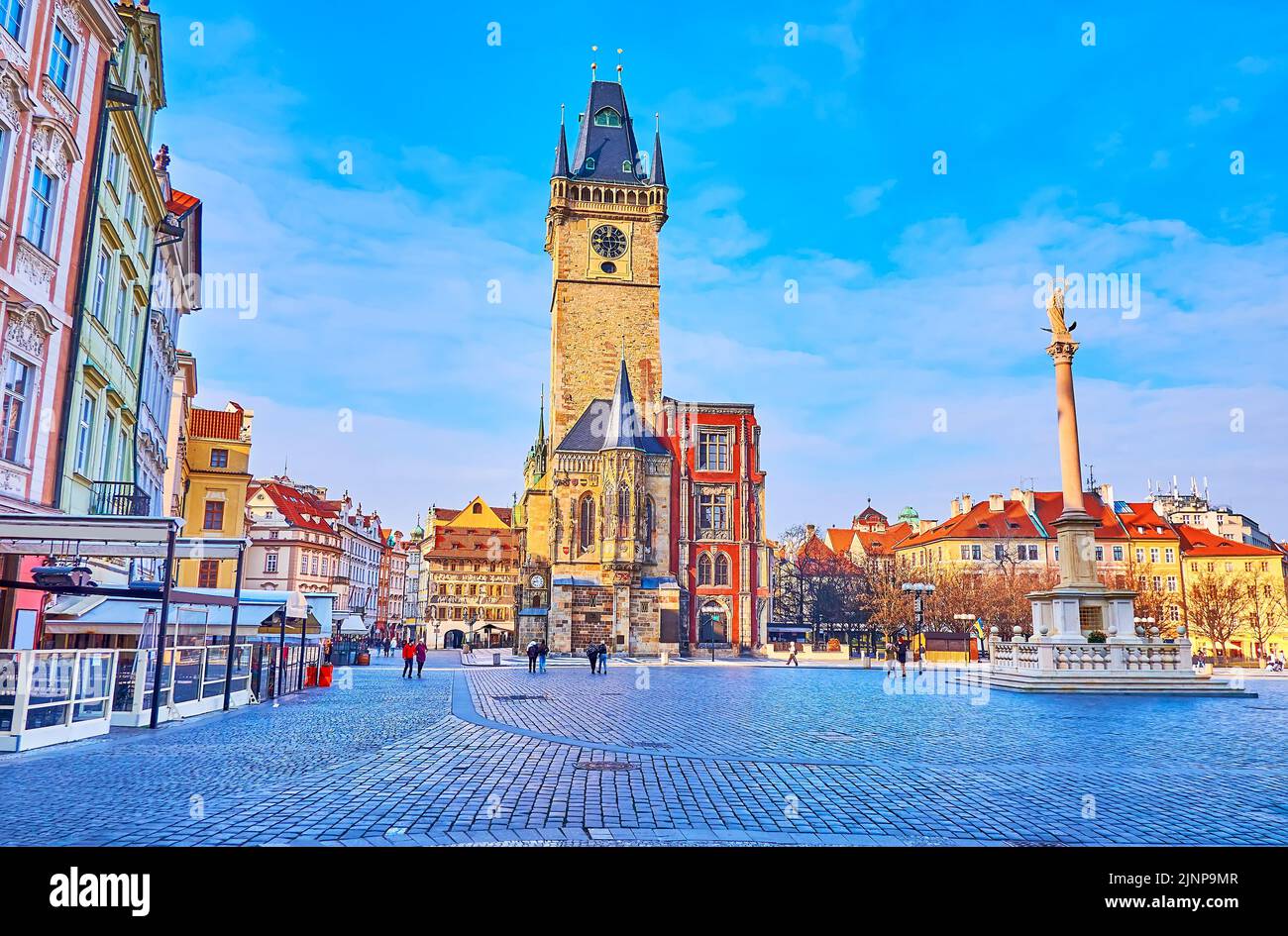 Walk down Old Town Square with famous Czech landmarks, Old Town Hall ...