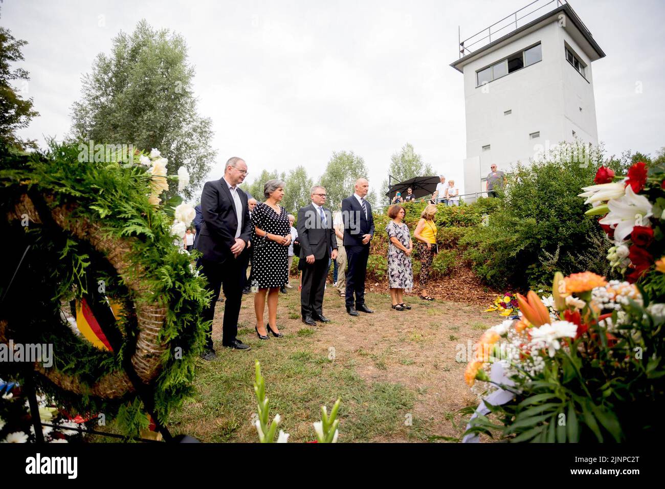 13 August 2022, Brandenburg, Hennigsdorf: Michael Wobst (SPD, l-r ...