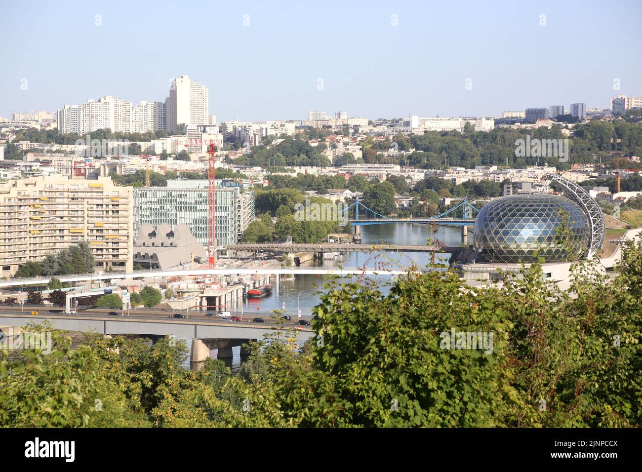 Pont de billancourt hi-res stock photography and images - Alamy