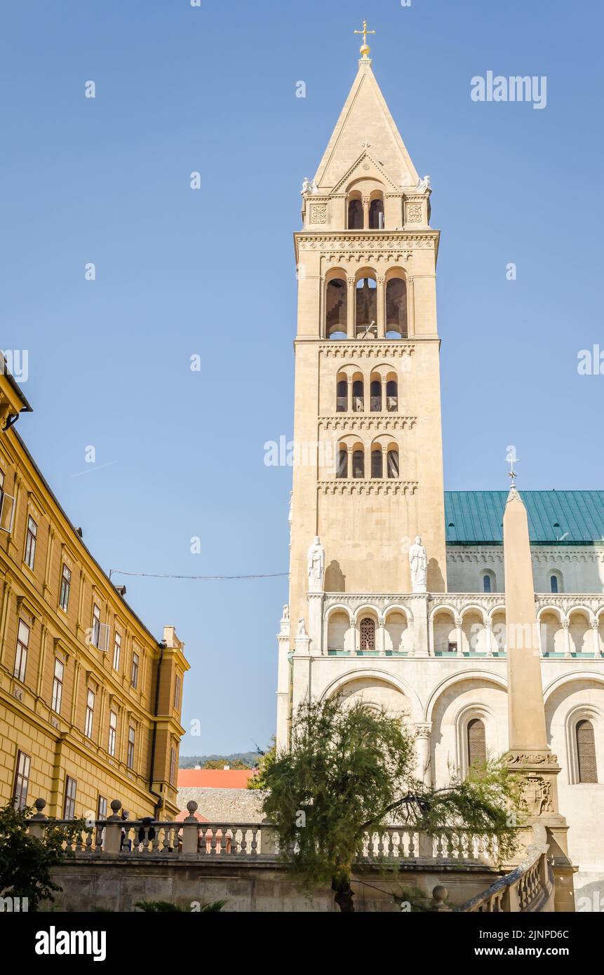 Pecs, Hungary - October 06, 2018: Statue of Ignac Szepesy and basilica ...