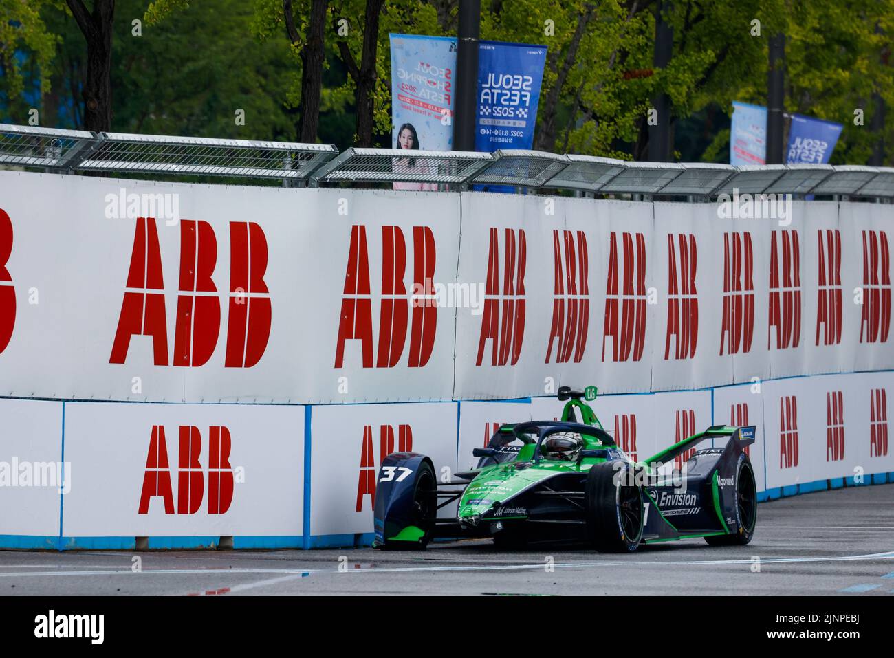 37 Cassidy Nick (nzl), Envision Racing, Audi e-tron FE07, after first ...