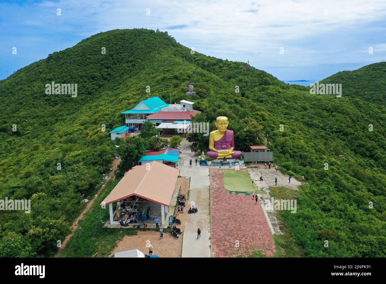 Koh Larn Island small island paradise Stock Photo - Alamy