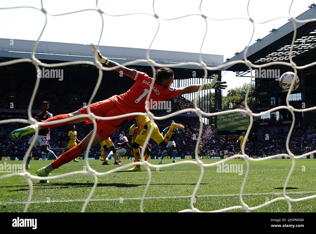 Danny ings aston villa everton hi-res stock photography and images - Alamy
