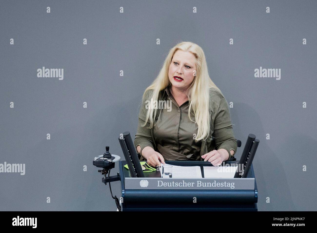 Stephanie aeffner hi-res stock photography and images - Alamy