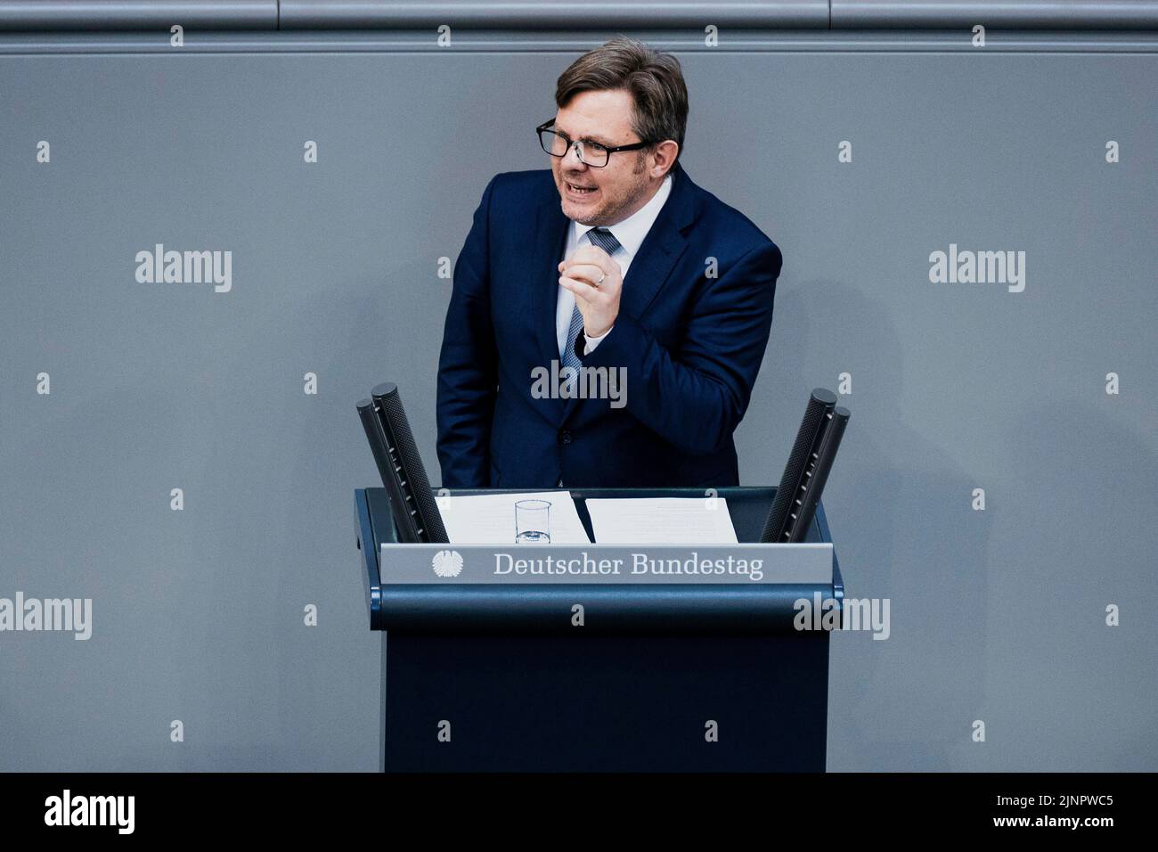 Politik politics politician bundestag deutscher bund hi-res stock ...