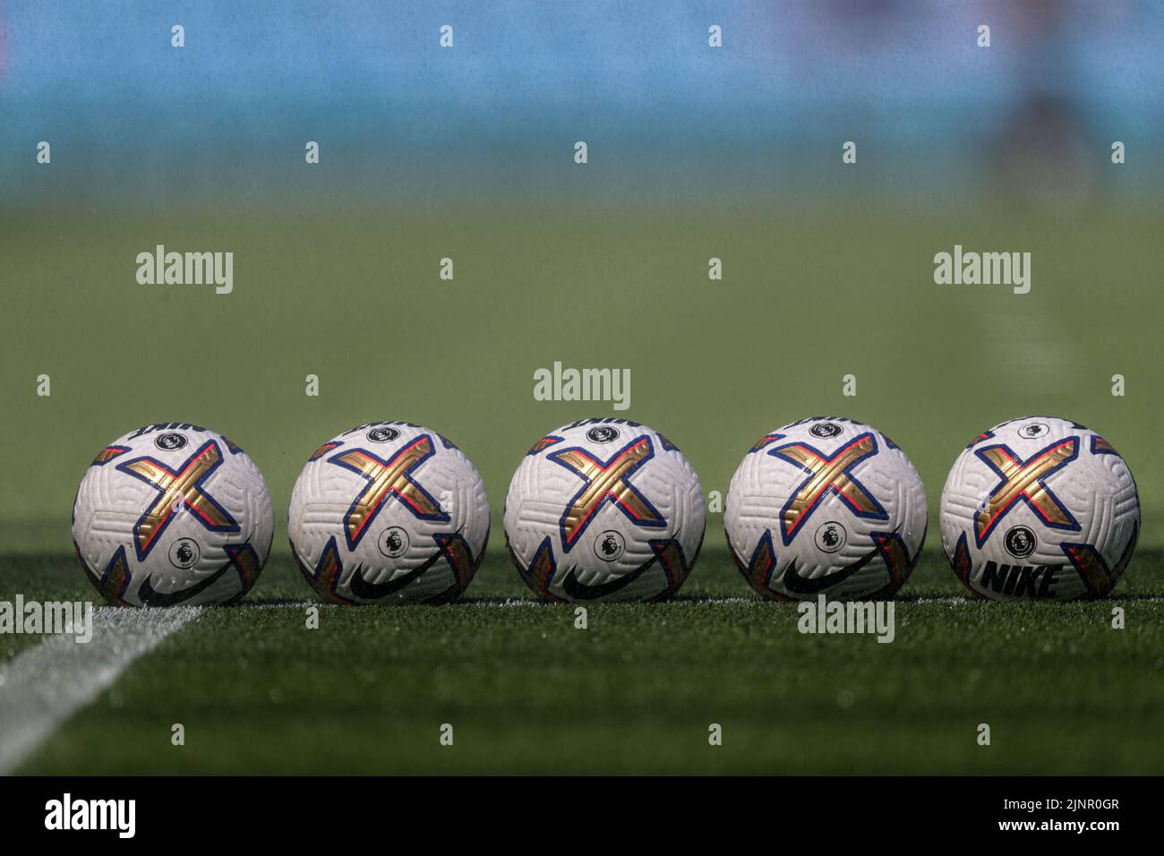 Nike official match balls hi-res stock photography and images - Alamy