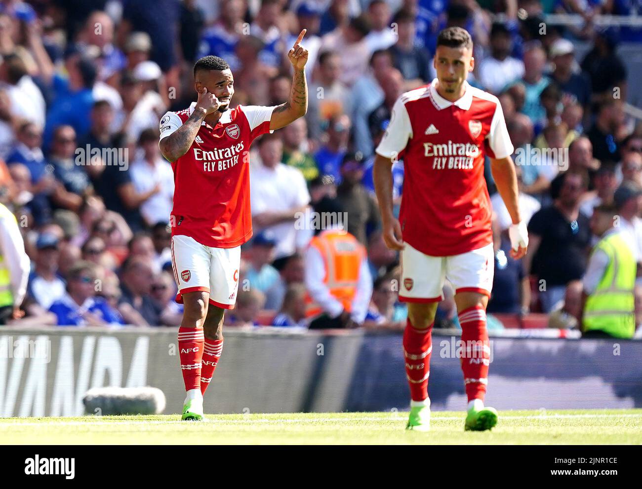 Gabriel jesus arsenal celebration hi-res stock photography and images ...