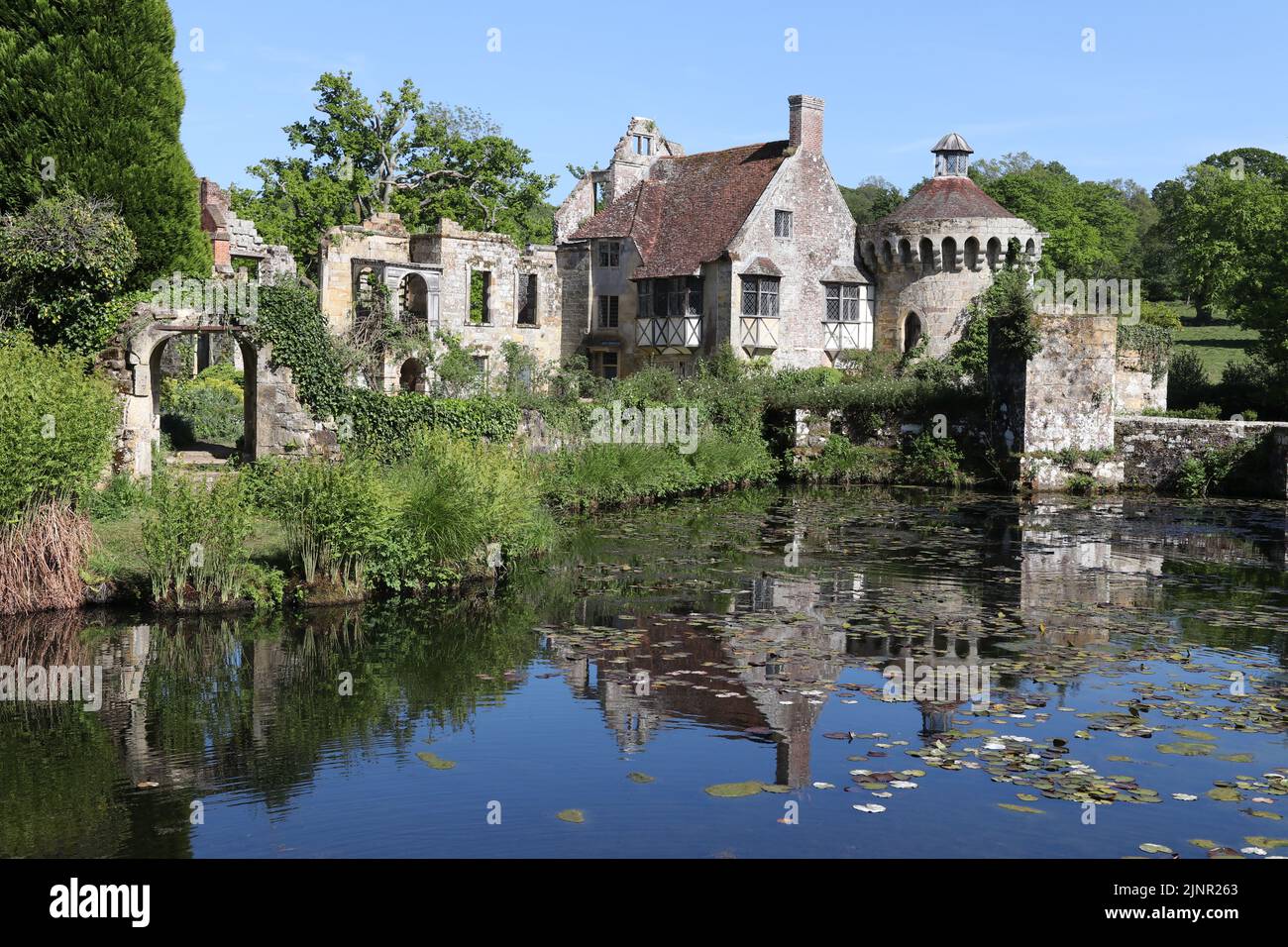 Scotney Castle in Kent, England Stock Photo - Alamy