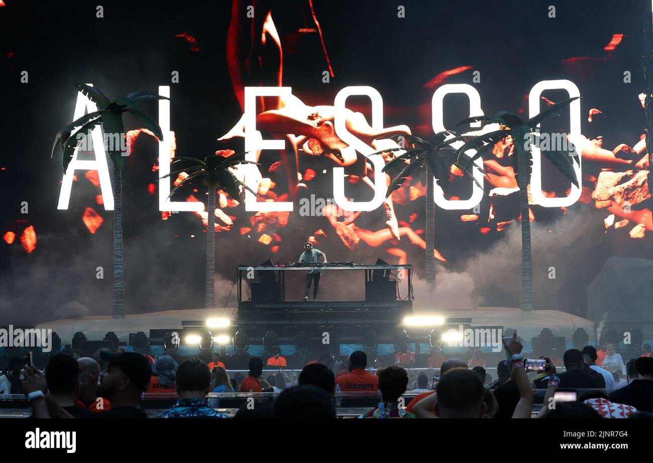 MIAMI GARDENS, FL- AUG 12: Alesso performs during Bad Bunny World’s ...