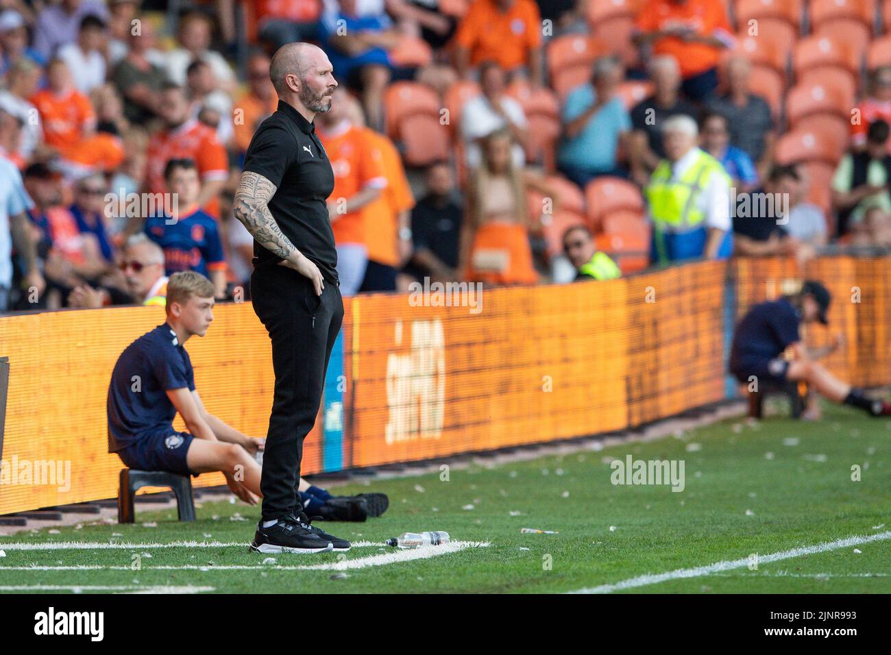 Michael Appleton manager of Blackpool during the game Stock Photo - Alamy