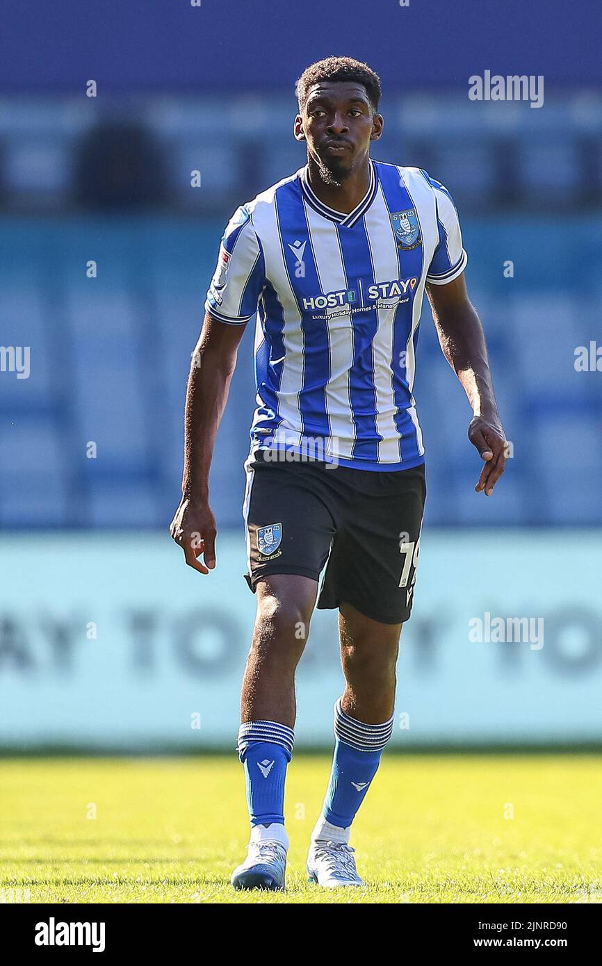 Tyreeq Bakinson #19 of Sheffield Wednesday during the game Stock Photo ...