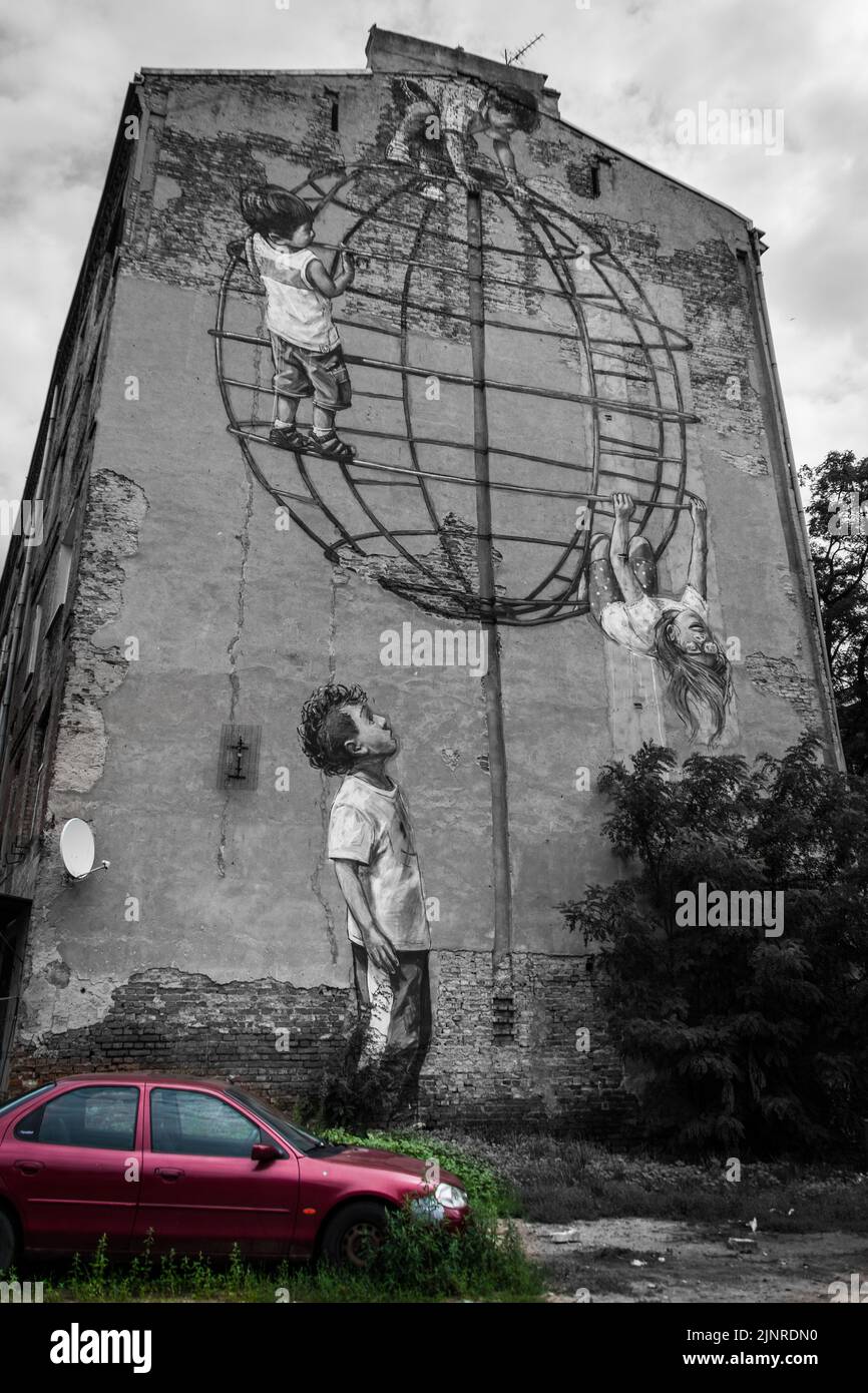 Murals in Warsaw, Poland Stock Photo - Alamy