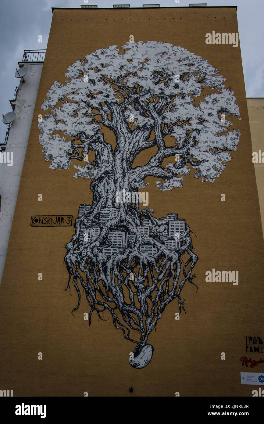 Murals in Warsaw, Poland Stock Photo - Alamy