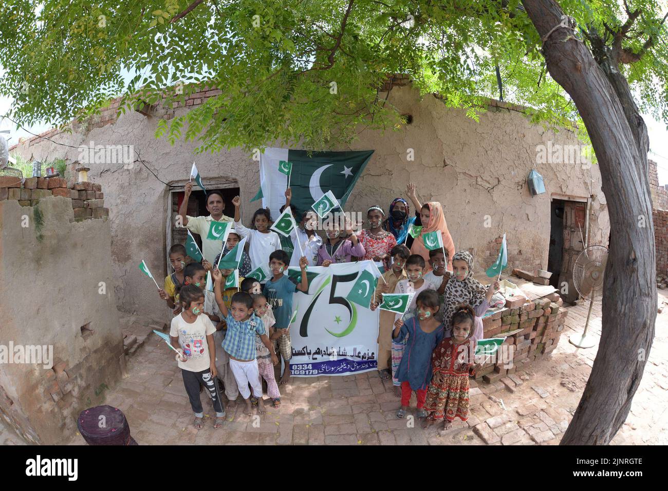 Pakistani bricks kiln labour's children and workers of United Social ...