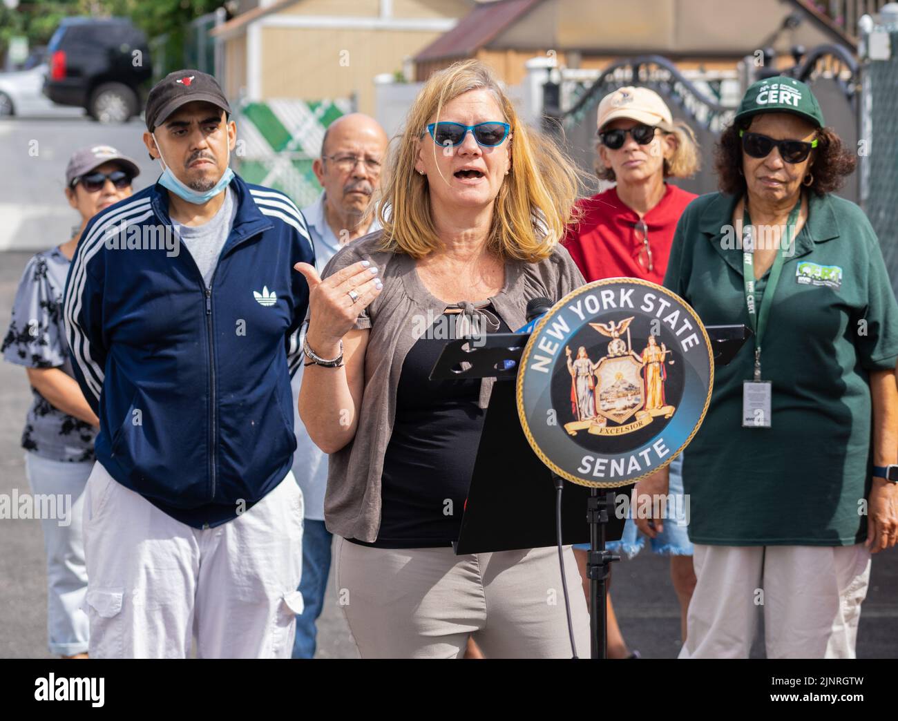 East elmhurst queens hi-res stock photography and images - Alamy