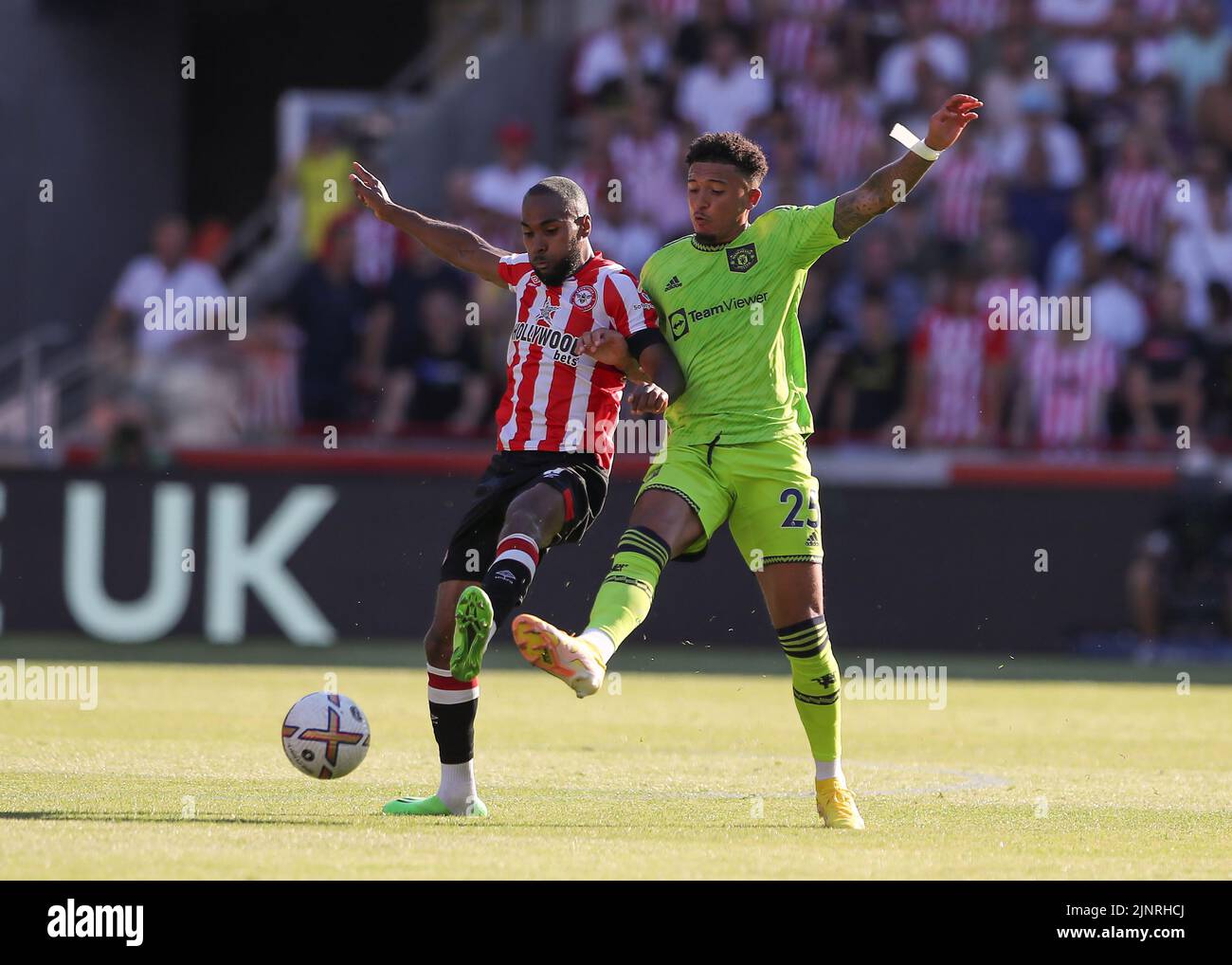 Rico henry manchester united hi-res stock photography and images - Alamy