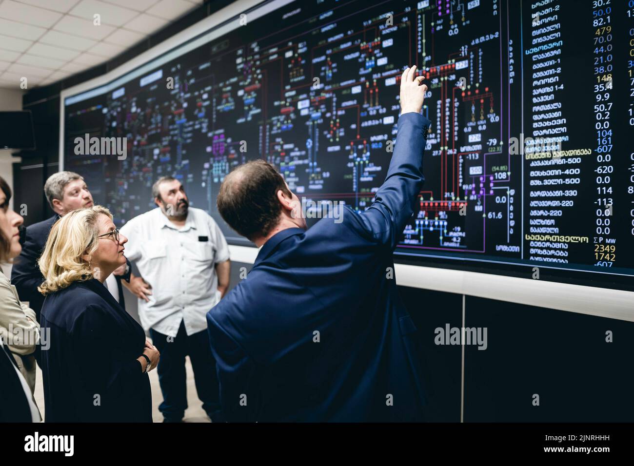 Tbilisi, Georgien. 30th June, 2022. Federal Development Minister Svenja ...