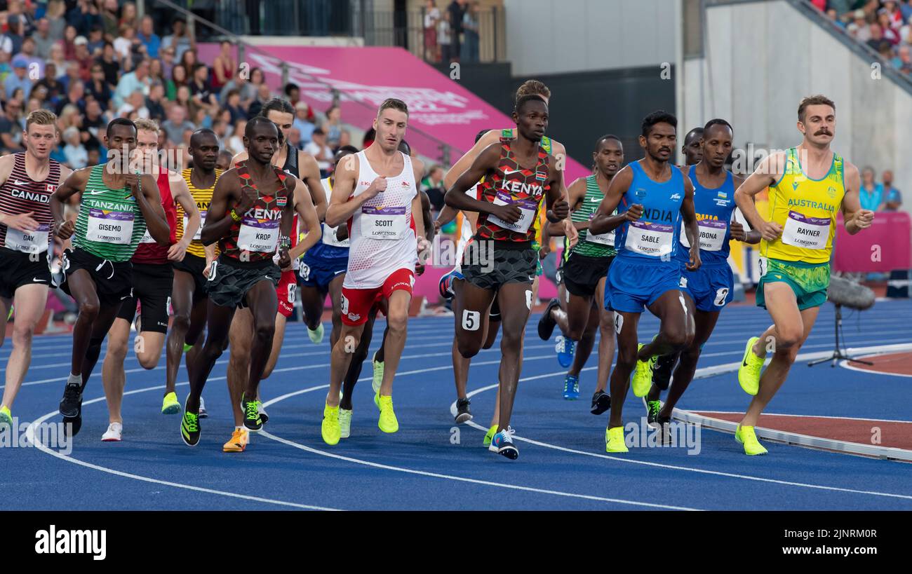 Men’s 5000m final start at the Commonwealth Games at Alexander Stadium ...