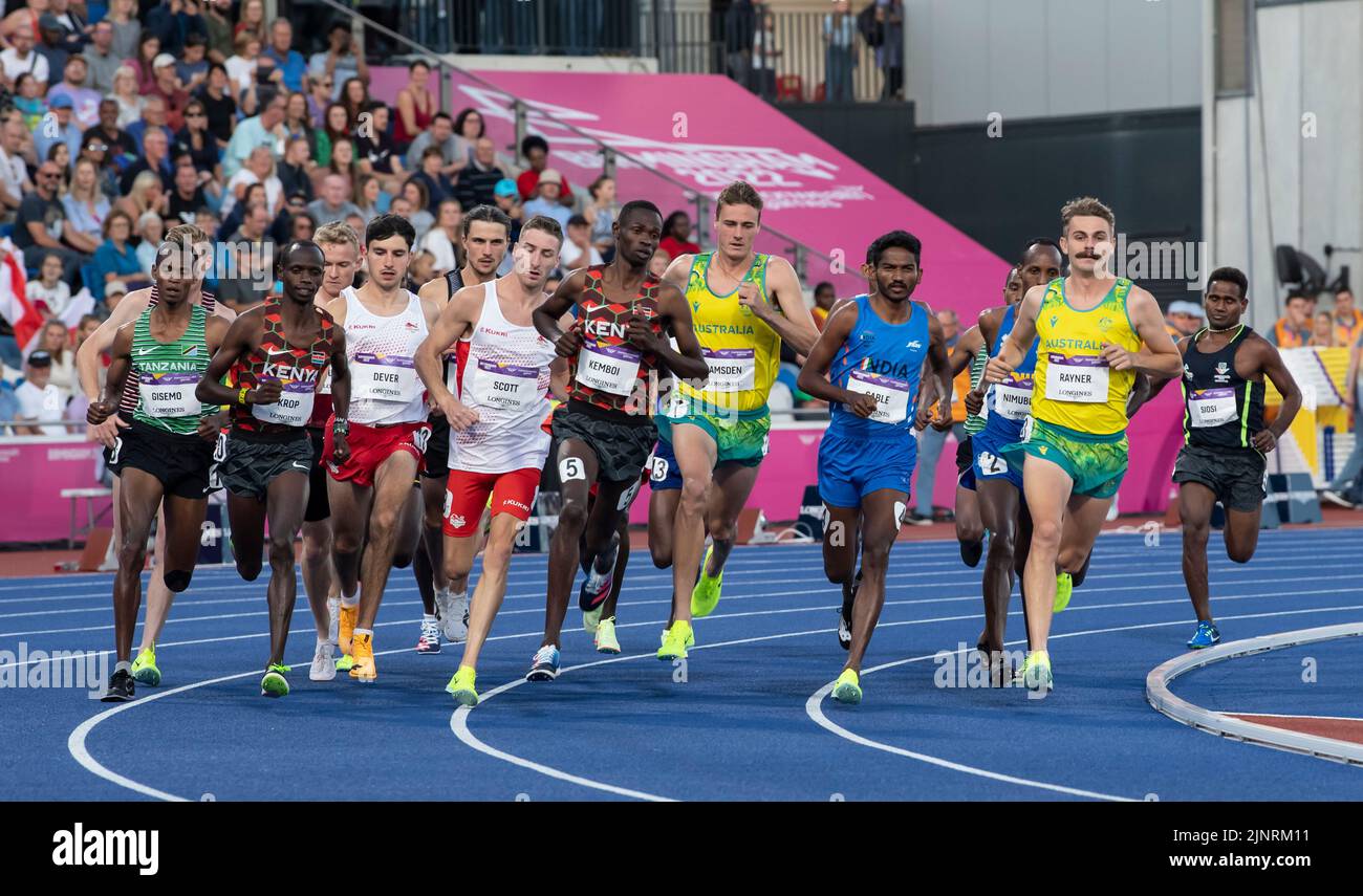 Start line adidas hi-res stock photography and images - Alamy