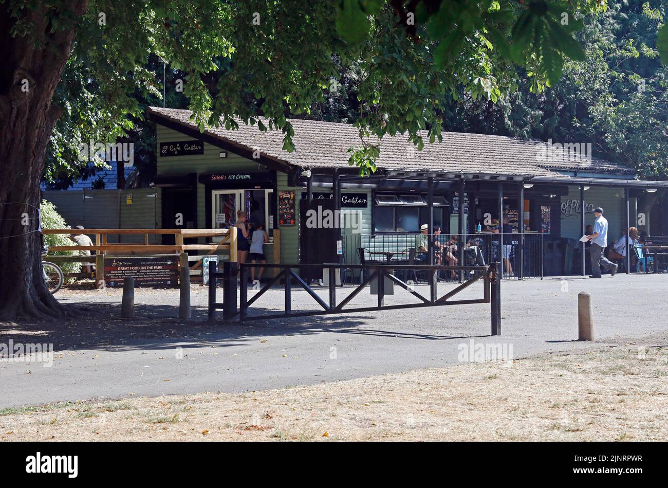 Outdoor cafe, Llandaff Fields Pontcanna. Cardiff. Cafe Castan. Caffi ...