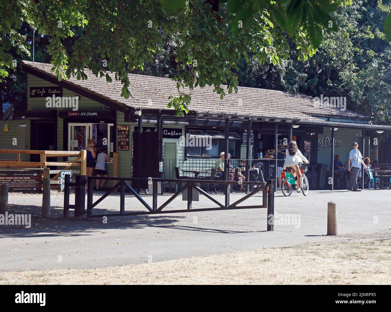 Outdoor Cafe Llandaff Fields Pontcanna Cardiff Cafe Castan Caffi