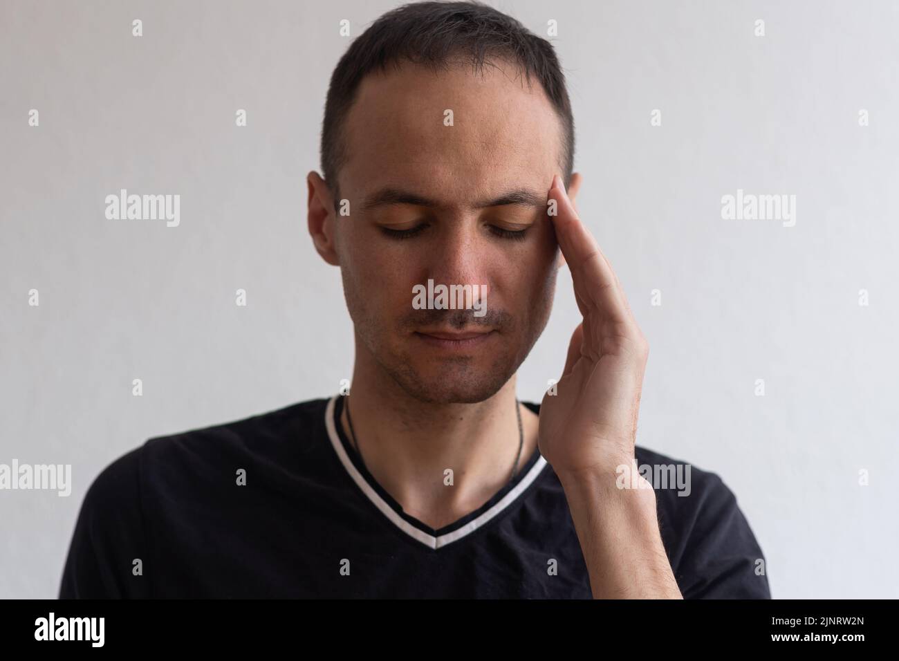 Wince pain hi-res stock photography and images - Alamy