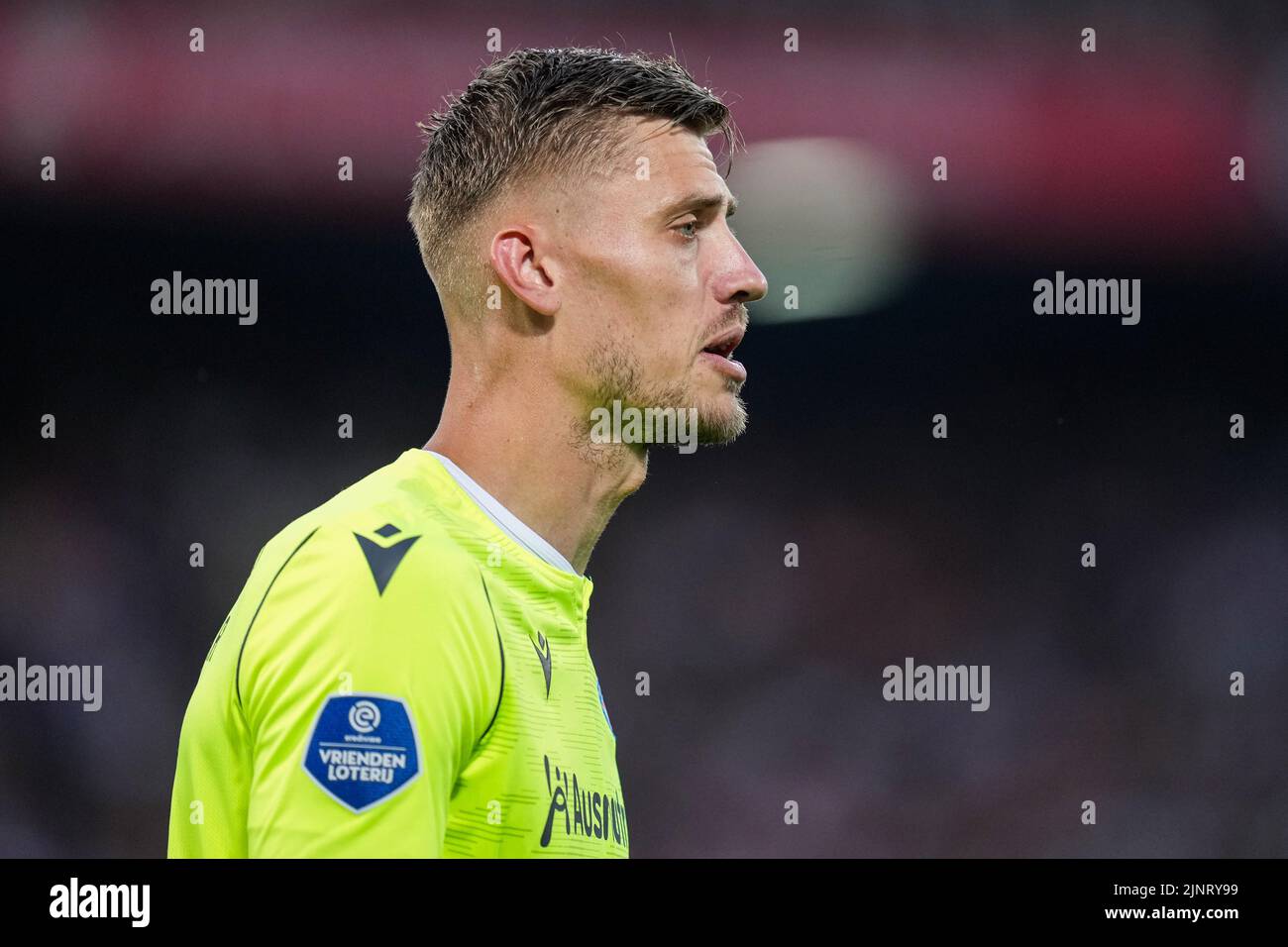 Rotterdam - SC Heerenveen keeper Andries Noppert during the match ...