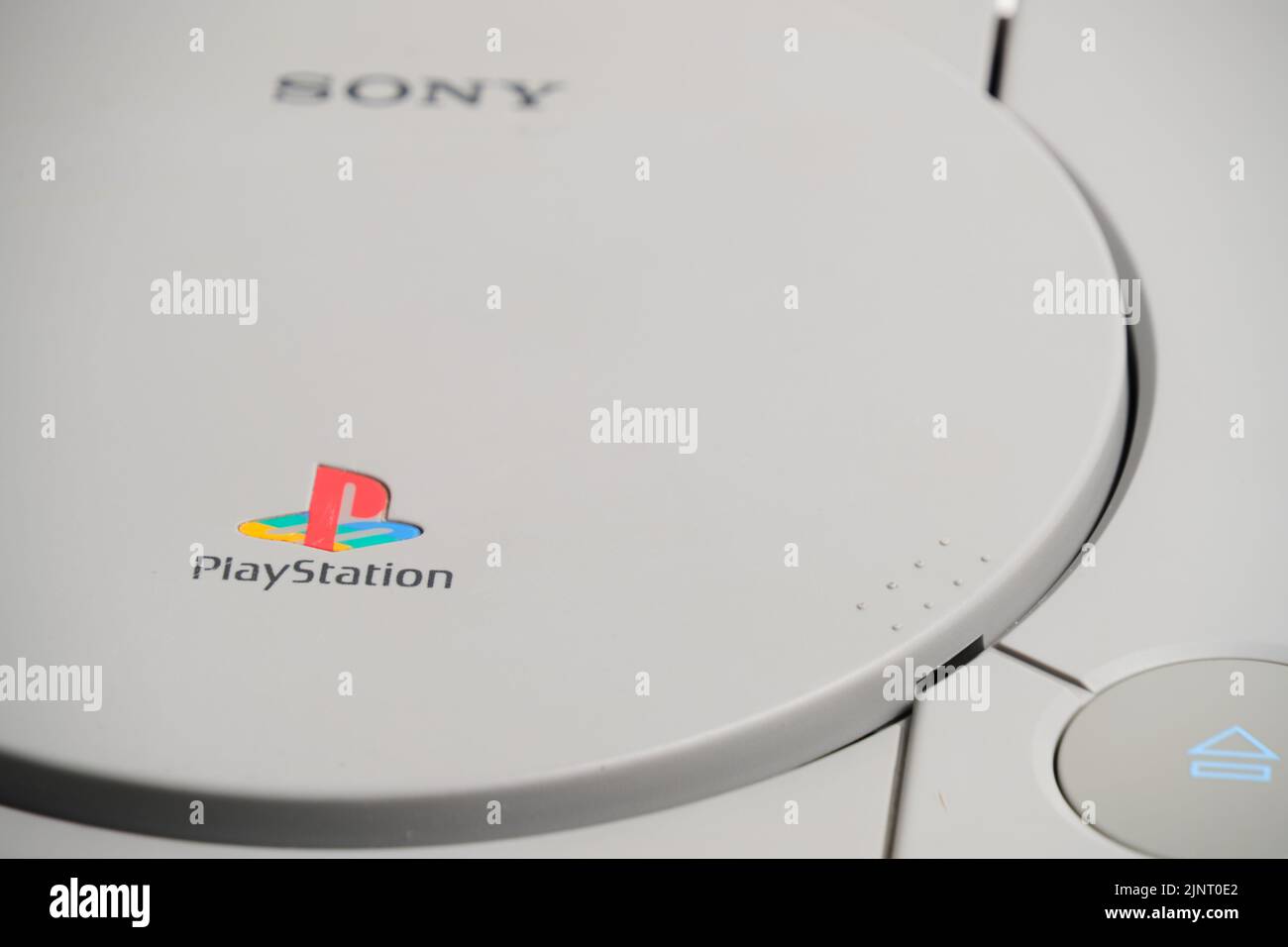 Playstation 1 vintage hi-res stock photography and images - Alamy
