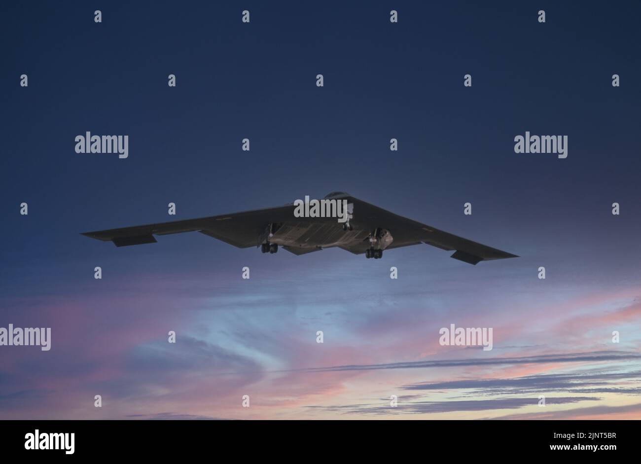 Northrup B-2 Bomber on approach for landing Stock Photo - Alamy