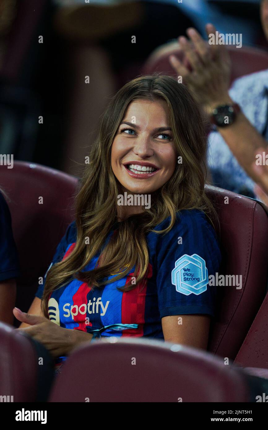 Anna lewandowska and robert lewandowski hi-res stock photography and ...