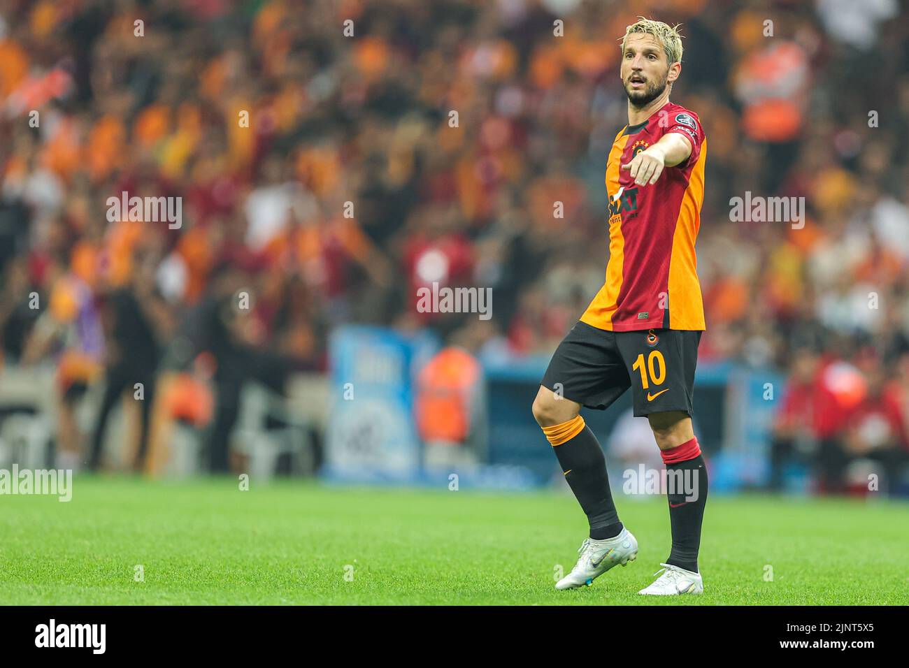 ISTANBUL, TURKIYE - AUGUST 13: Dries Mertens of Galatasaray SK during ...
