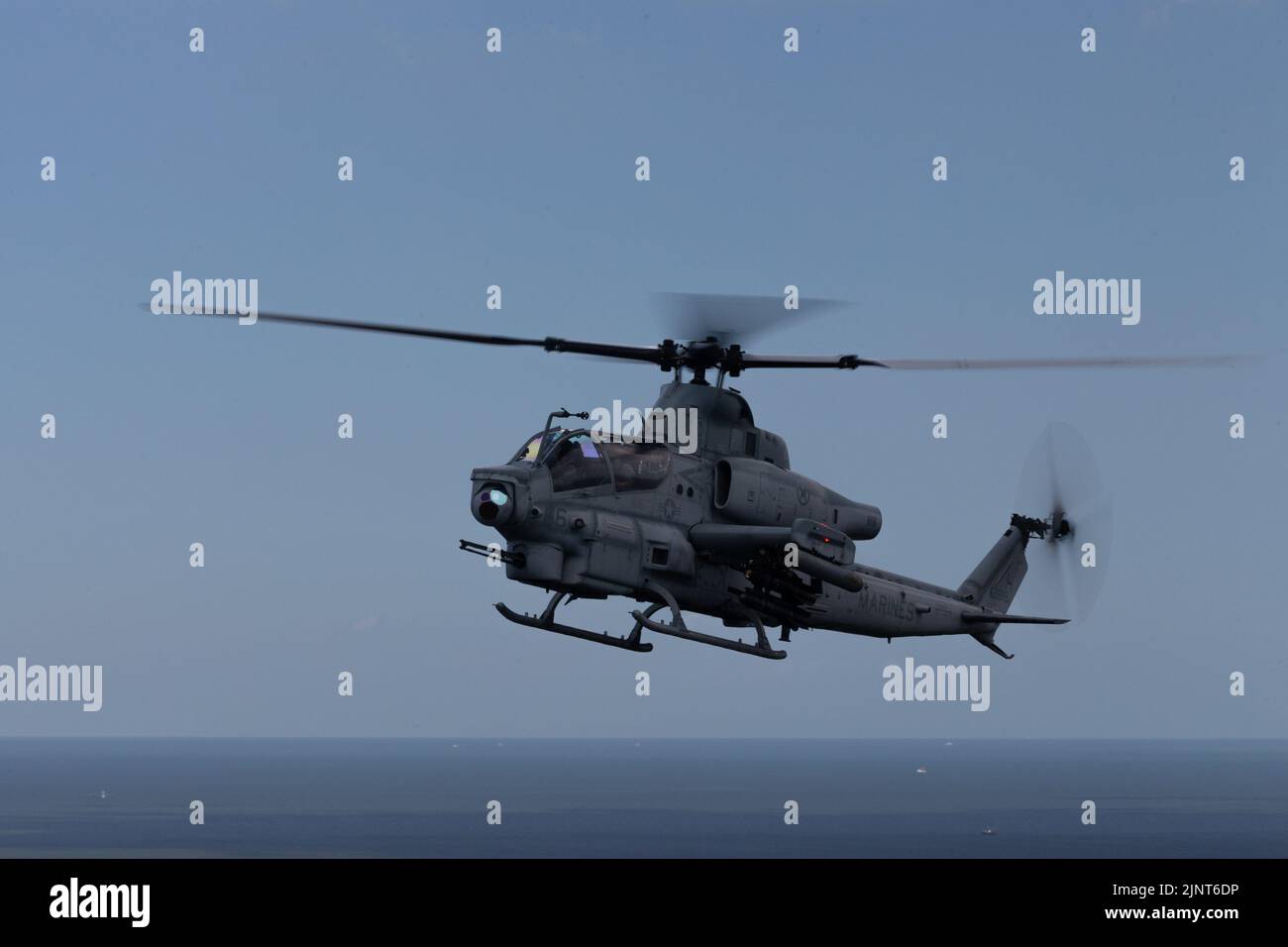 U.S. Marines with Marine Light Attack Helicopter Squadron (HMLA) 269 ...