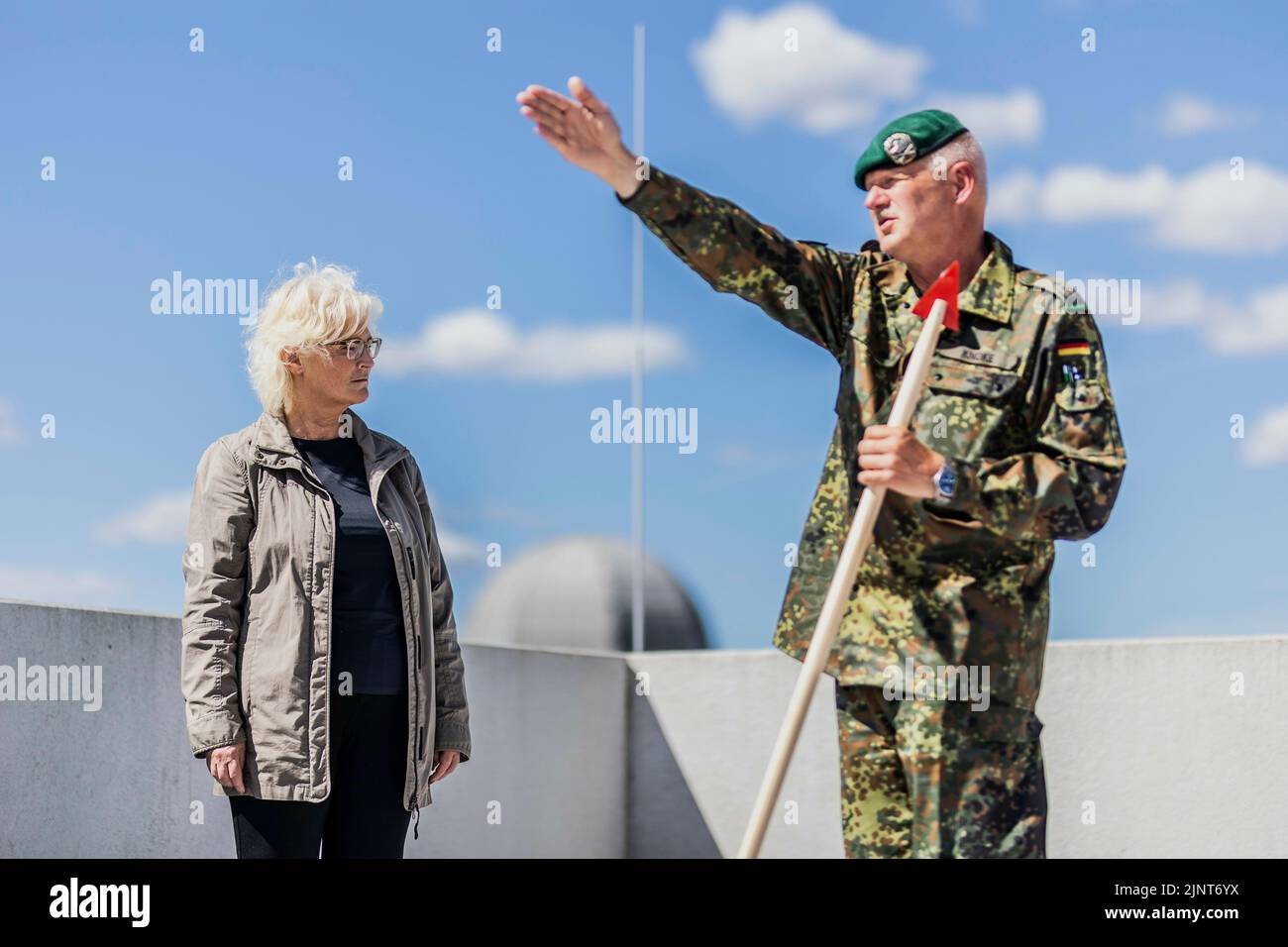 Mali. 11th July, 2022. (LR) Christine Lambrecht (SPD), Federal Minister ...