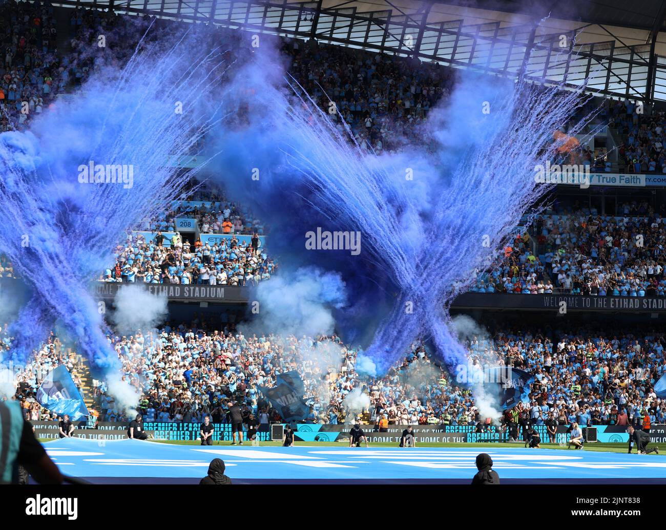 Pyrotechnics football uk hi-res stock photography and images - Alamy