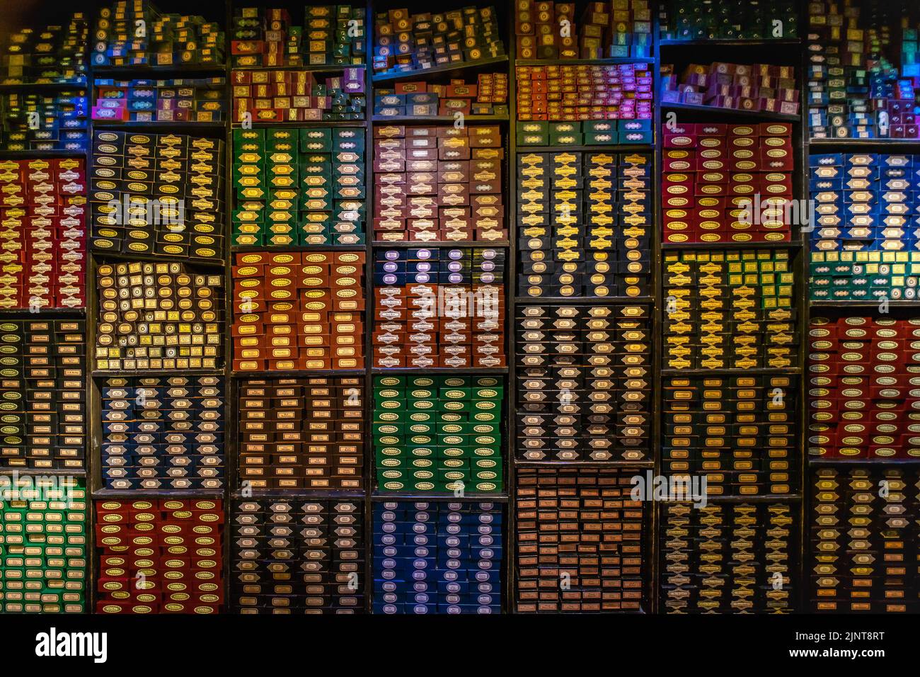 Ollivanders harry potter hi-res stock photography and images - Alamy
