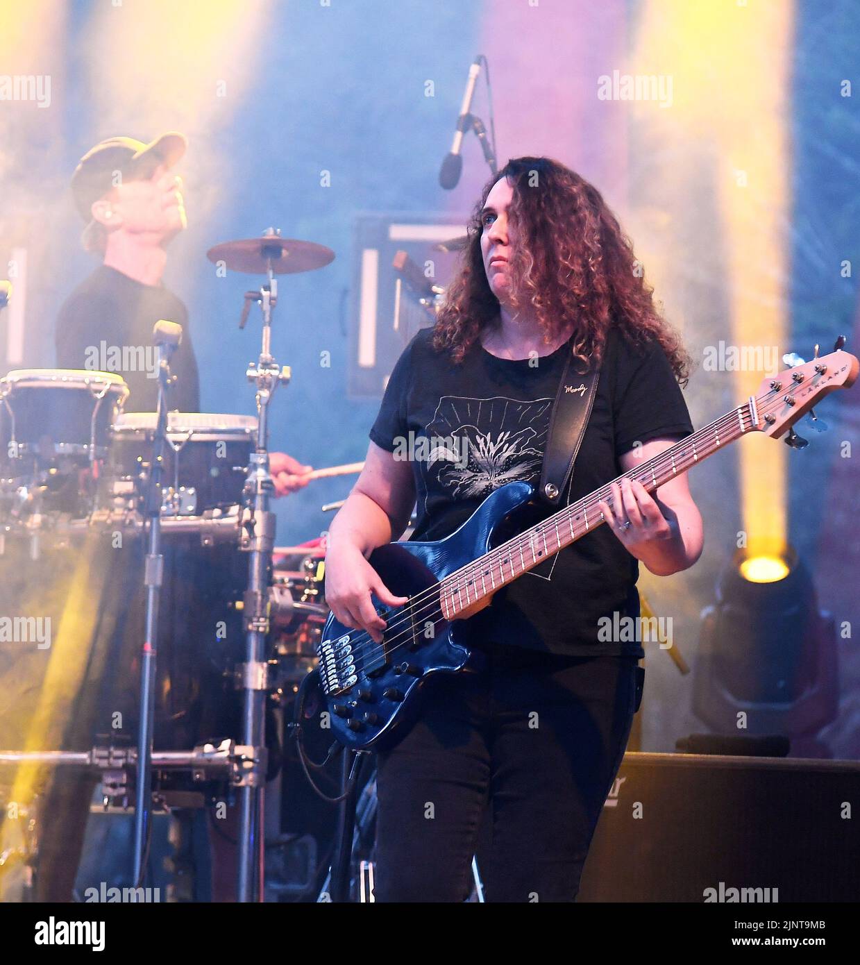 STS9, Sound Tribe Sector Nine - Alana Rocklin performs at the Quarry ...
