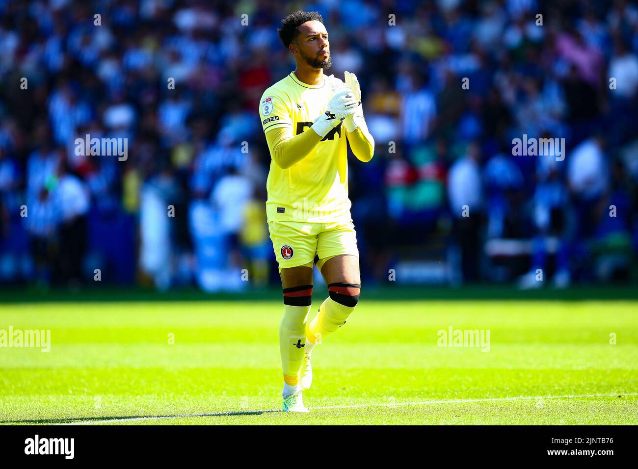 Jojo wollacott football hi-res stock photography and images - Alamy