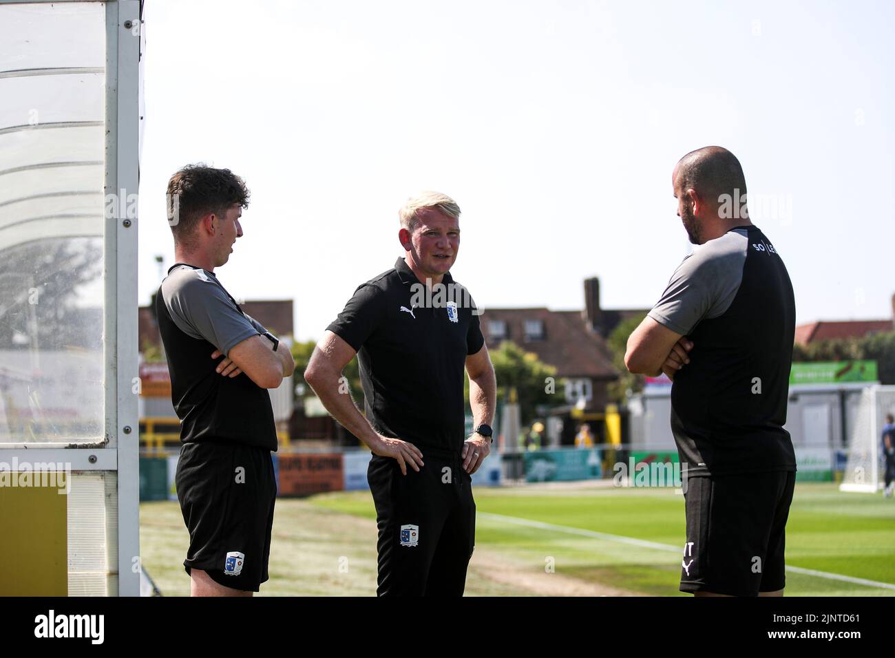 Barrow afc talks hi-res stock photography and images - Alamy
