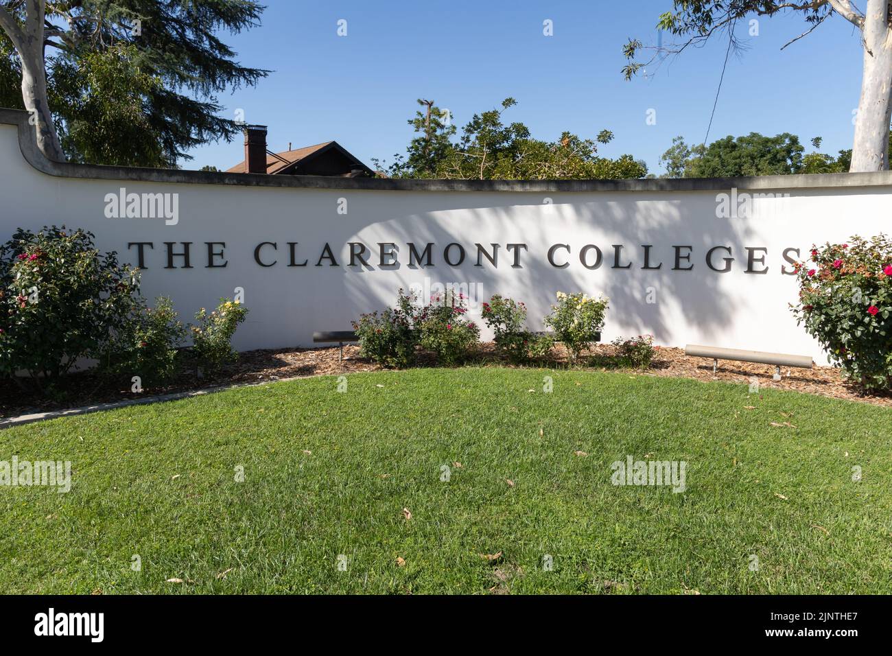 Sign at the entrance to the Claremont Colleges Stock Photo - Alamy