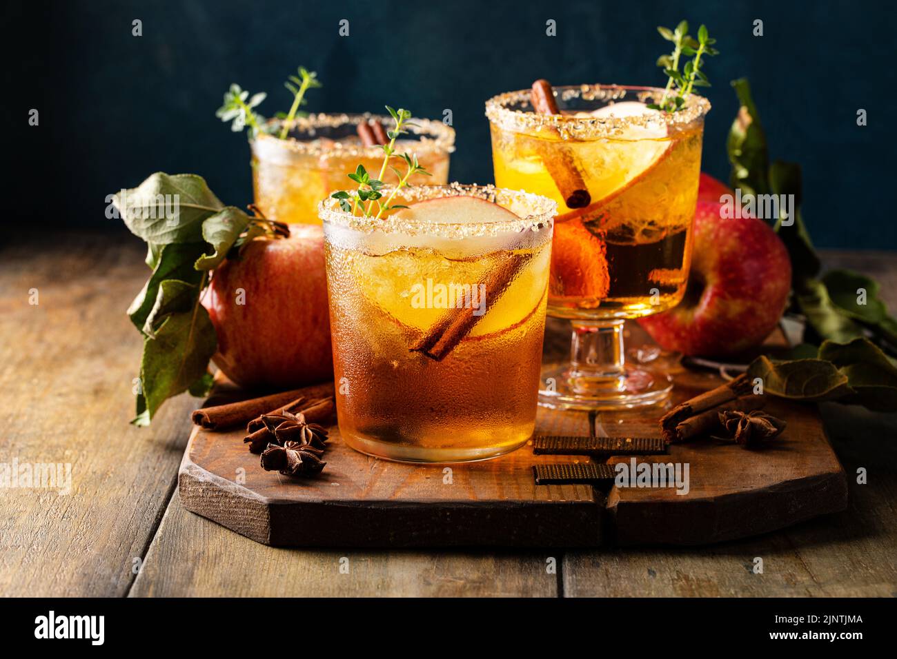 Cocktail with brown sugar rim hi-res stock photography and images - Alamy
