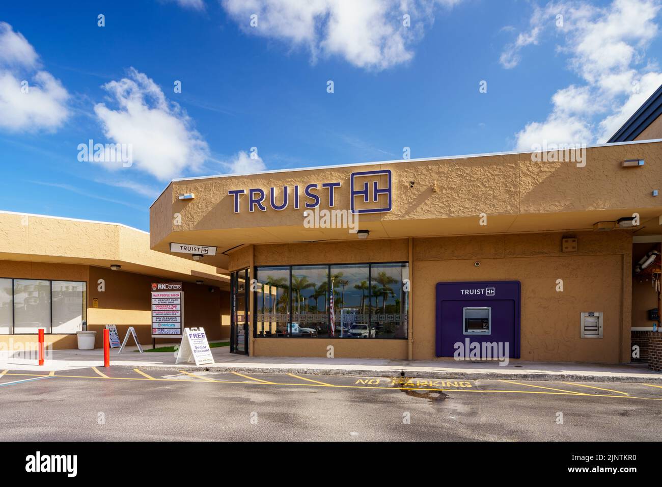 Truist Bank Brandon Fl