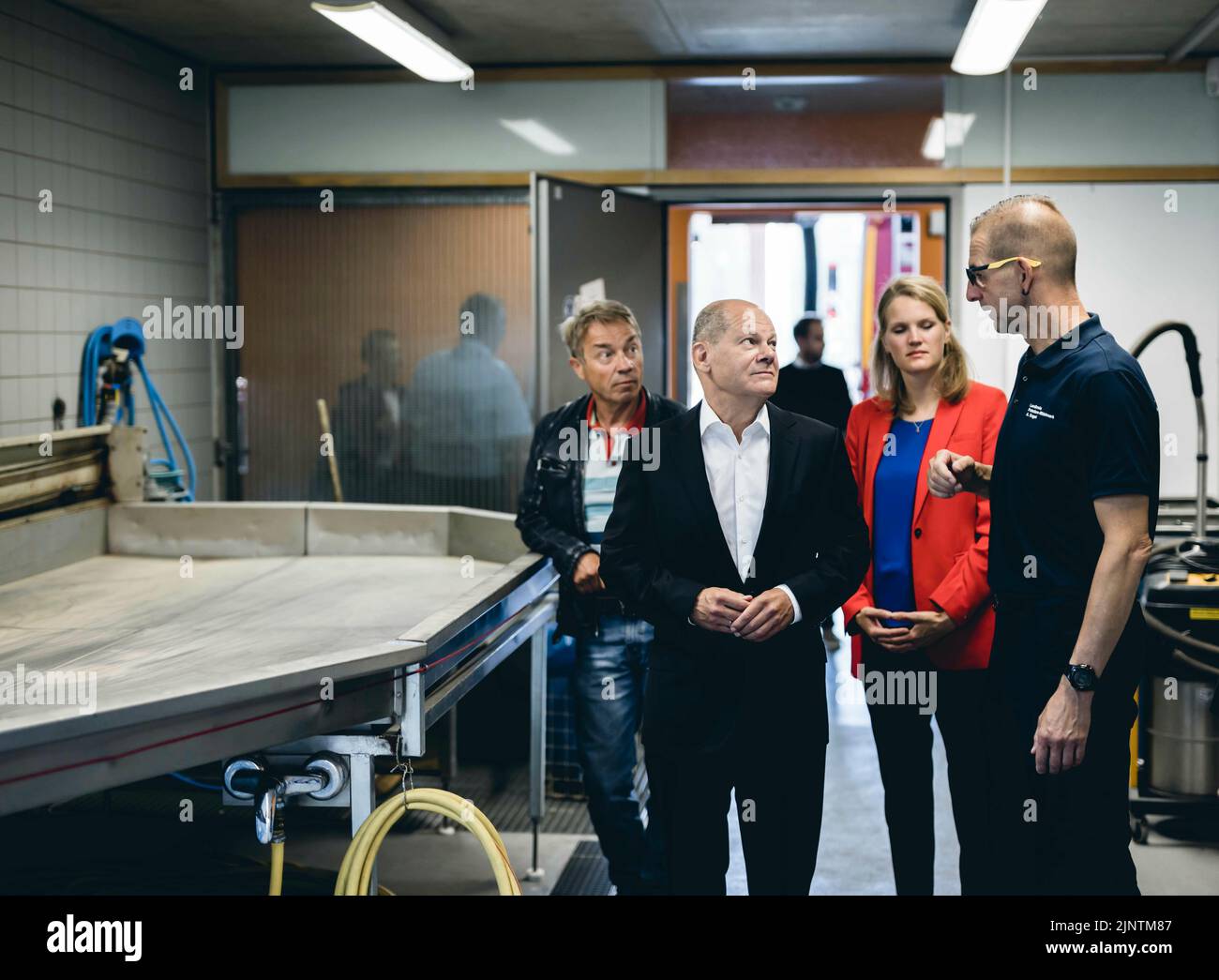 Beelitz, Deutschland. 10th Aug, 2022. Chancellor Olaf Scholz (SPD ...