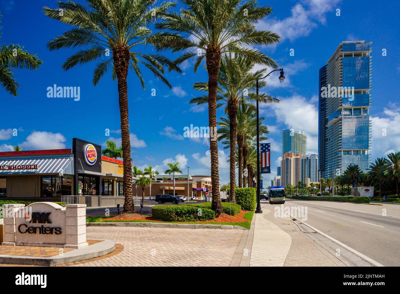 Rk plaza sunny isles beach hi-res stock photography and images - Alamy