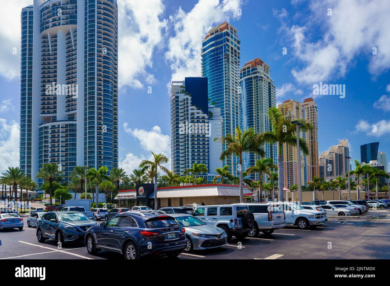 Sunny Isles Beach, FL, USA - August 1, 2022: Highrise luxury condos in ...