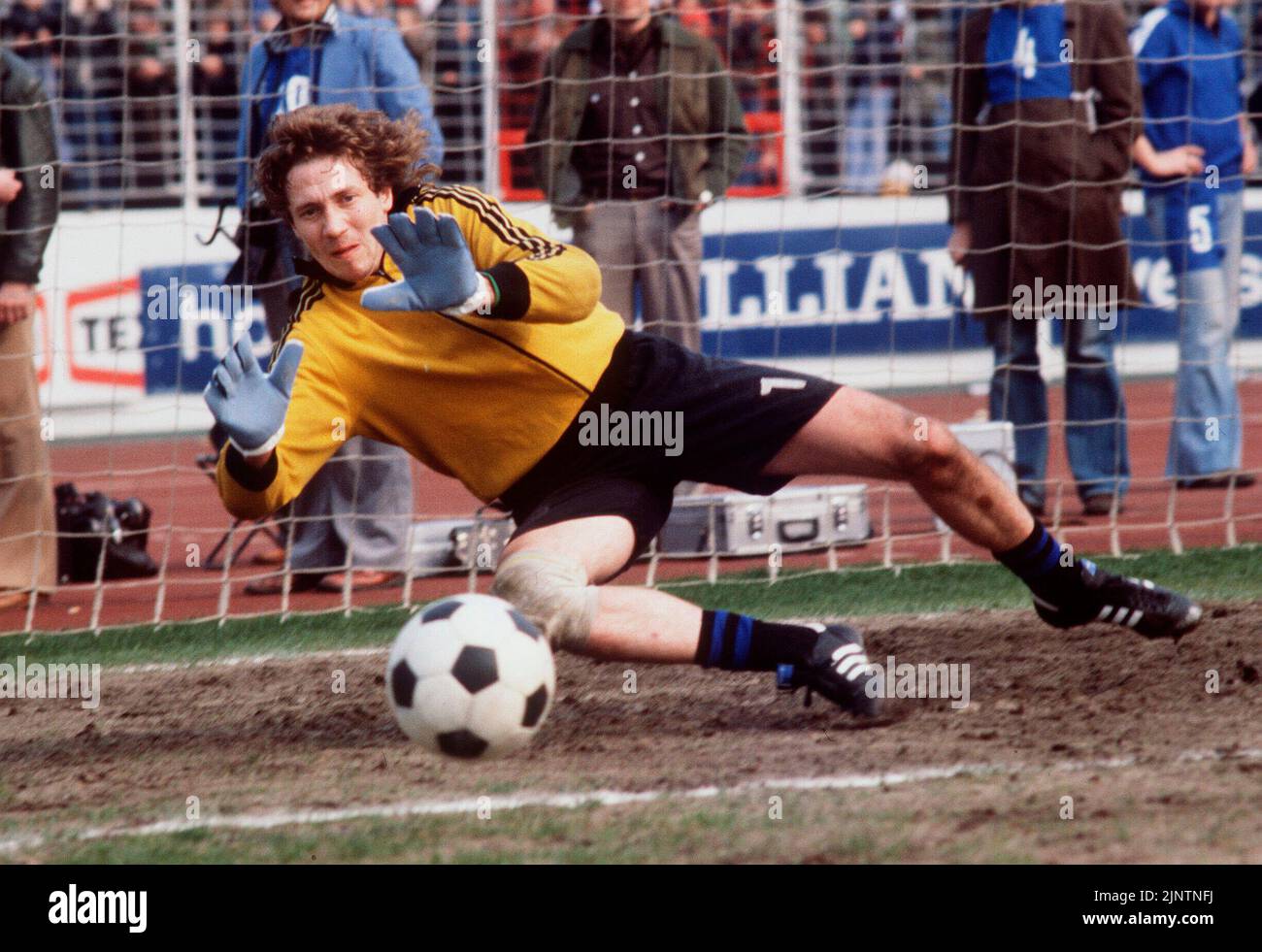Goalkeeper rudi kargus hi-res stock photography and images - Alamy