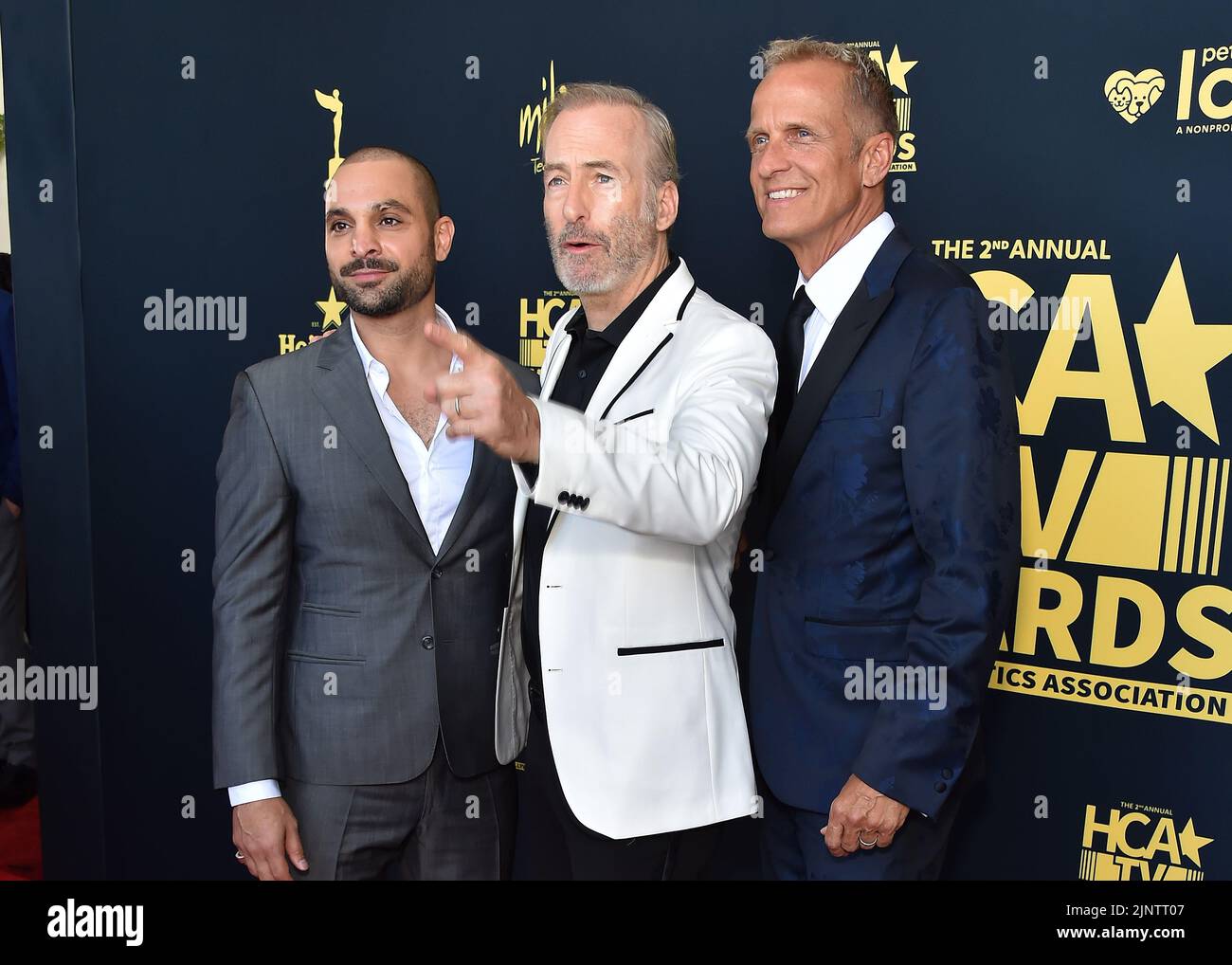 Michael Mando, Bob Odenkirk and Patrick Fabrian walking on the red ...